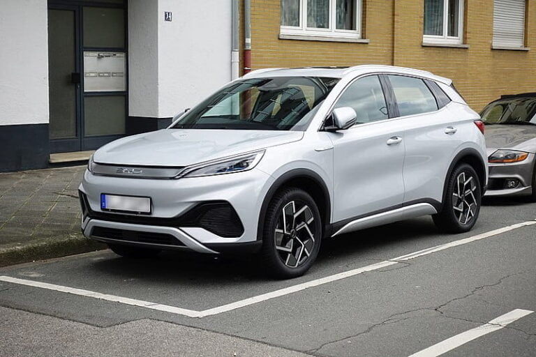 Masalah Konektivitas dan Aktivasi SIM Card BYD Atto 3 - Domohybridev.com